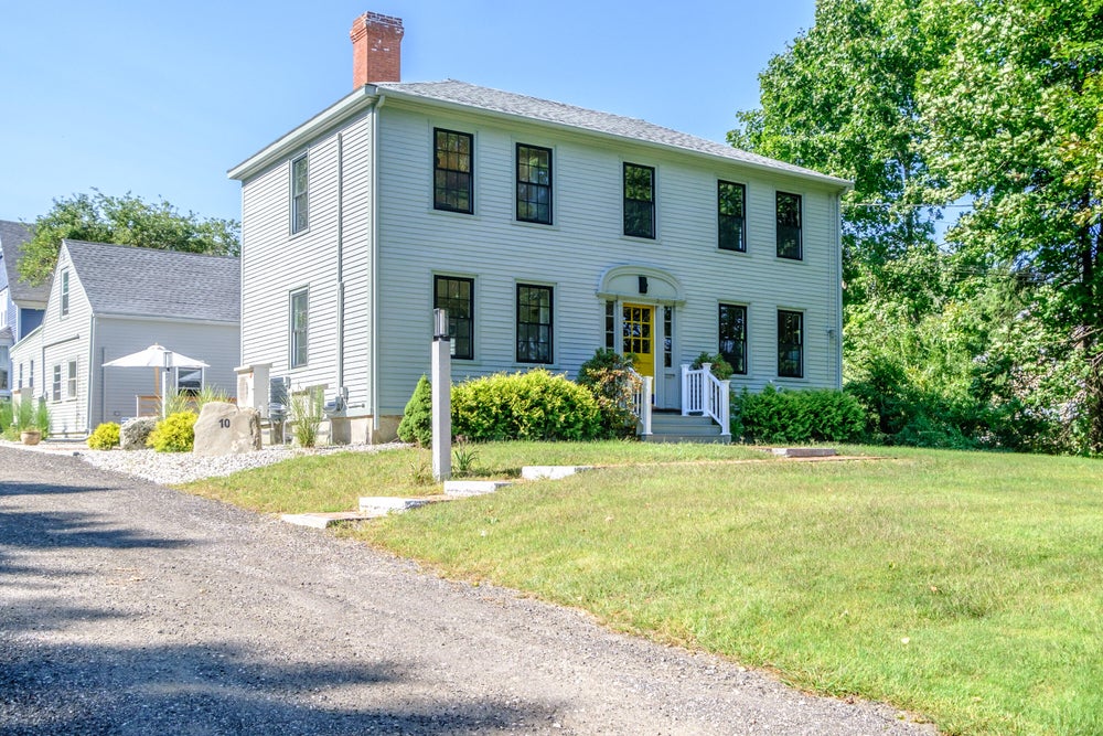 10 Independence Drive #1, Freeport, ME 04032 - BHGRE